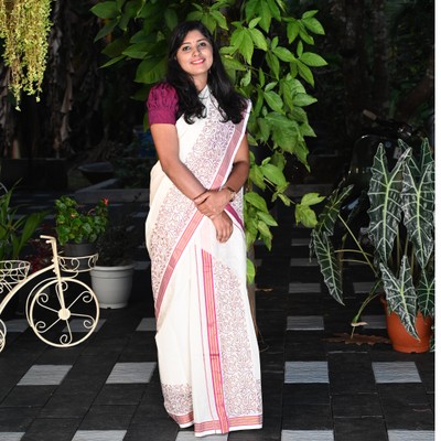 Kerala Kasavu Set Mundu With Unique Prints